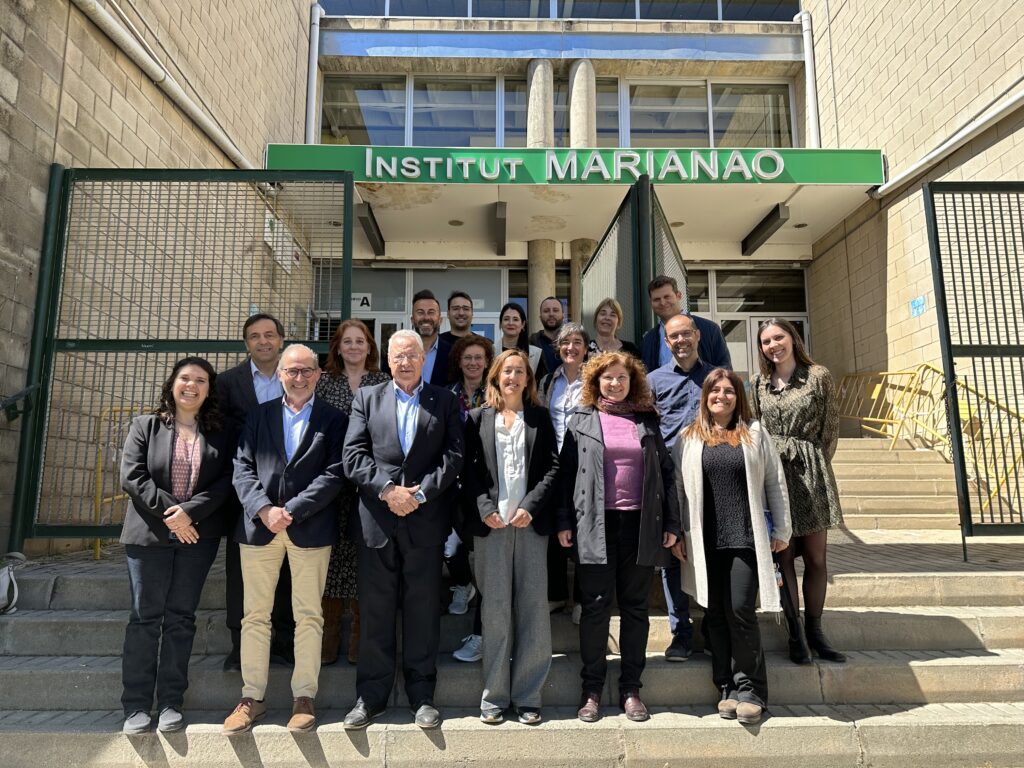 Fecavem - El Instituto Mariano de Sant Boi formará a jóvenes ...